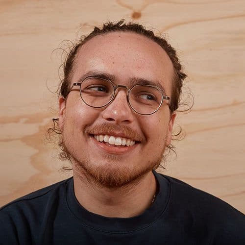 What Is a Pull Request & Why Is It Important for Code Review? | LinearB Blog